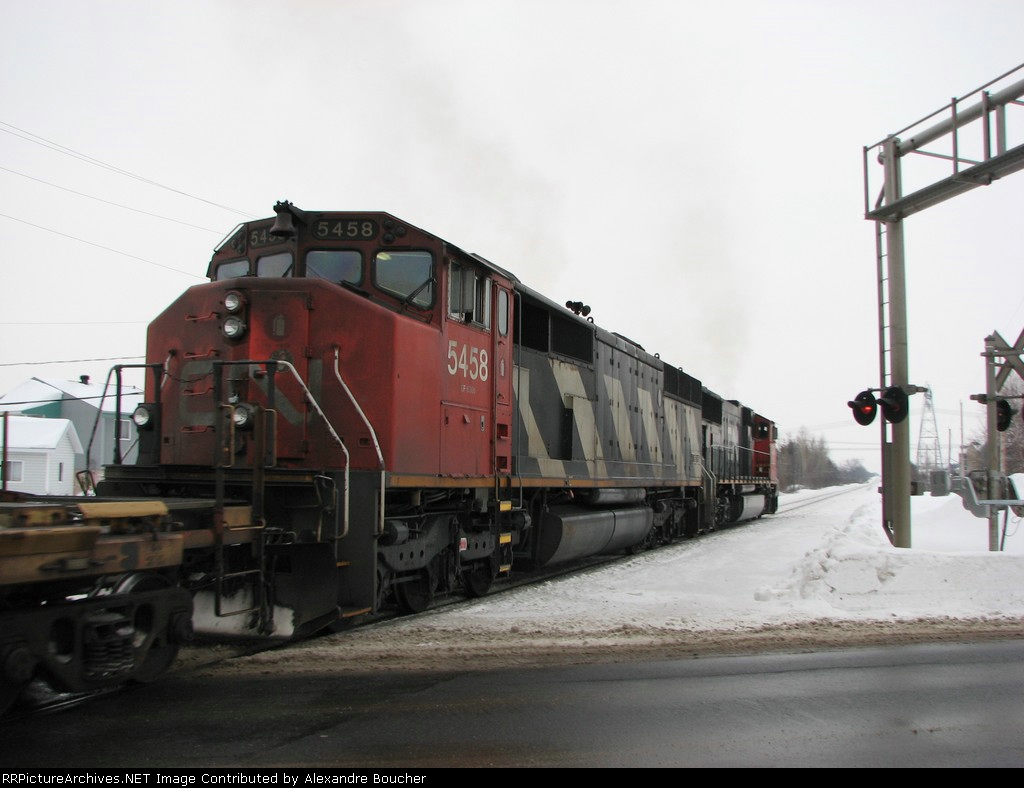 CN 120 with a nice SD50f